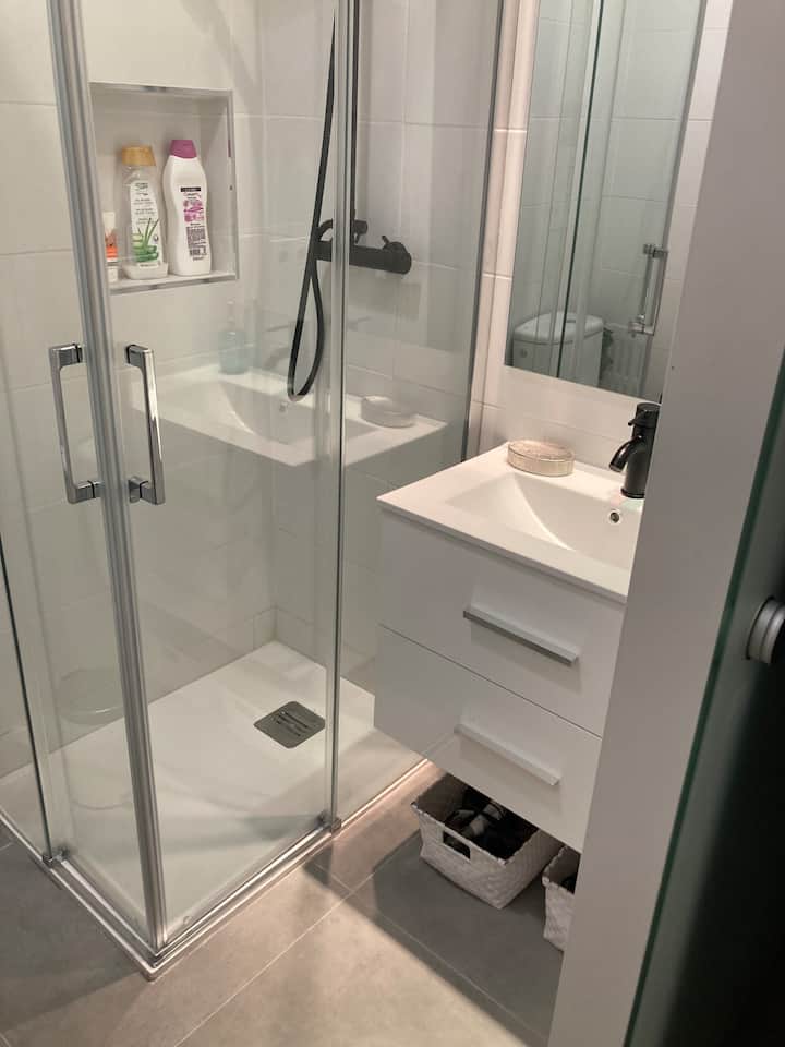 Piso Nuevo En Nuevos Ministerios/cuatro Caminos - Madrid