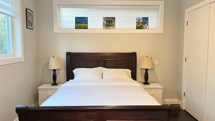 Tsawwassen Charm - Delta