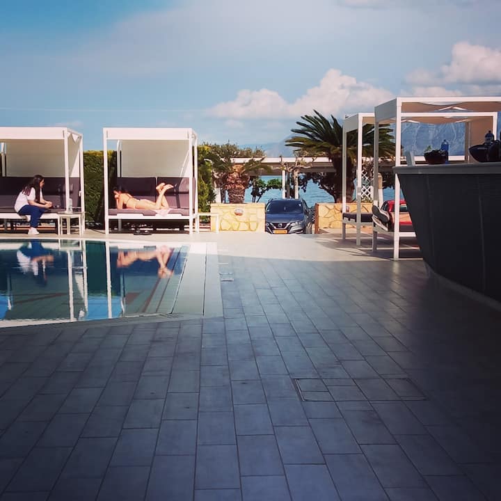A Cozy Hotel In A Quiet Location - Ágios Nikólaos