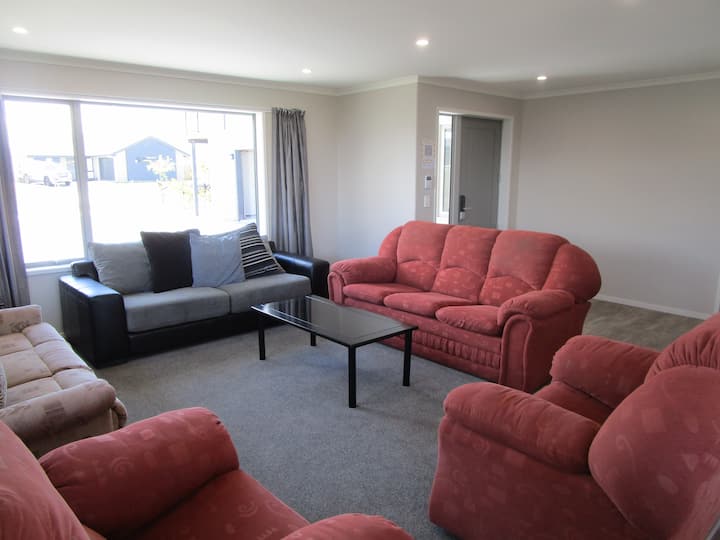 Modern Paradise In Wharewaka Family Friendly - Taupō