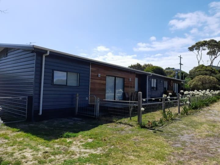 Eddos Retreat - Cape Paterson