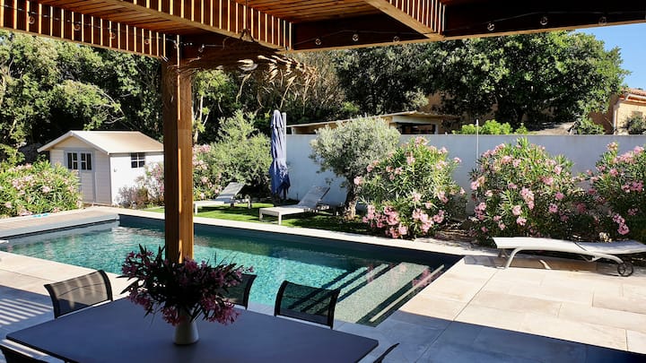 Villa Au Milieu Des  Oliviers, à 1,3 Km Du Port. - Bonifacio