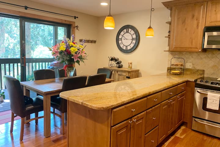 Riverside At The Vail Racquet Club - Vail, CO