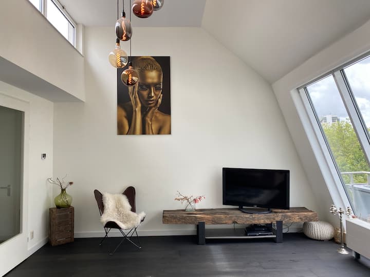 Beautiful, Spacious, Romantic Loft With A View - Rotterdam