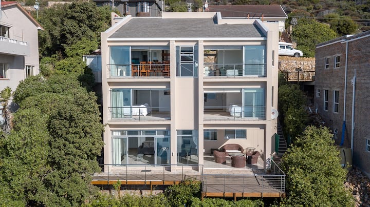 Ocean Villa -7 Bedroom 2 Pools (New Heated) - Le Cap