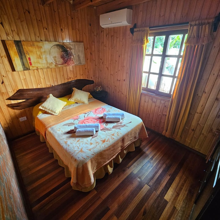 Natalia’s Cabins: Pool, Nature & Chill - Puerto Iguazú