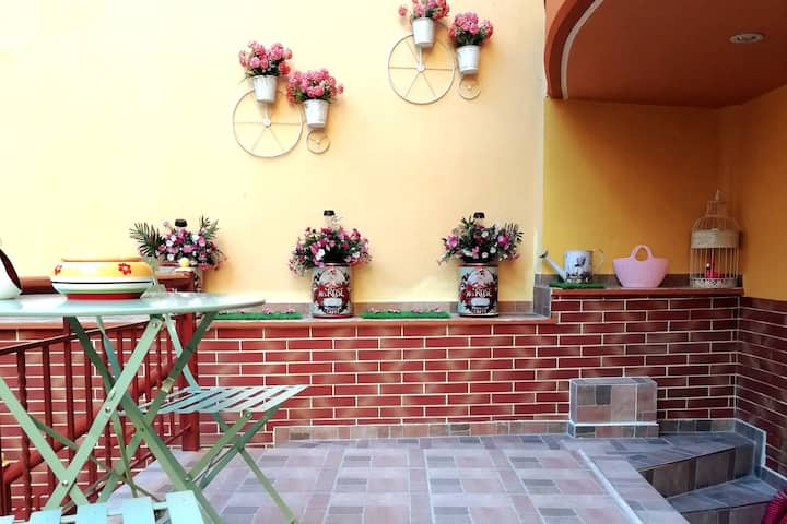 A Dreaming Vintage Home In Thessaloniki - Thessaloniki