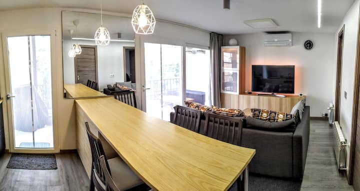 Alquiler De Temporada. Apt. 2 Bedrooms & Balcony - Alcobendas