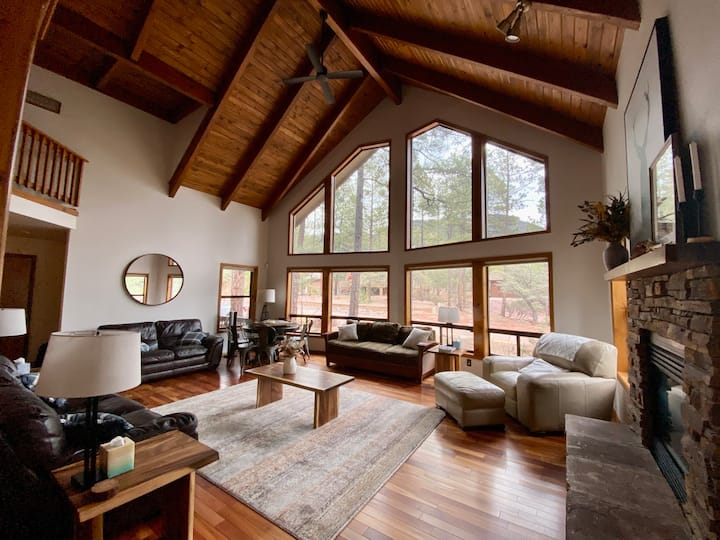 Escape The City To Our Beautiful Cabin Nestled In The Pine Trees. - Arizona