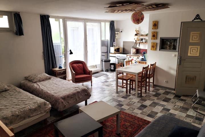 Studio Indépendant, Vue Sur Jardin - Beynost