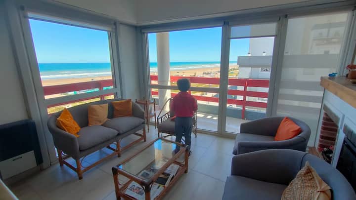 Hermoso 4 Amb Frente Al Mar Reaccionado A Nuevo - Necochea