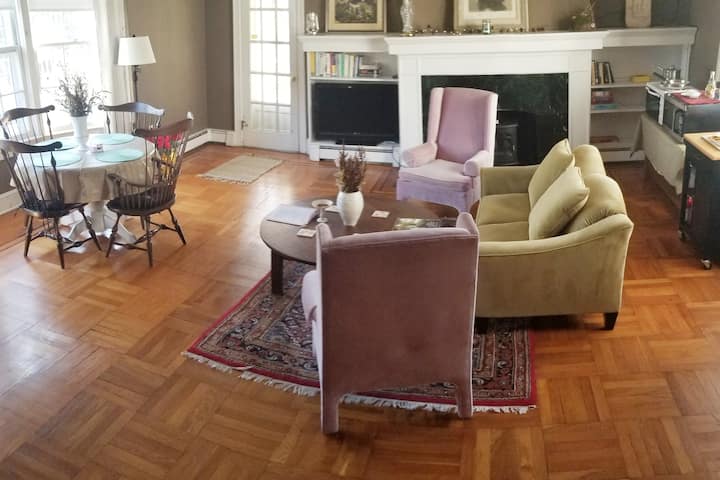 Gorgeous Lakeview Retreat Near Nyc & Del. Watergap - Hope, NJ
