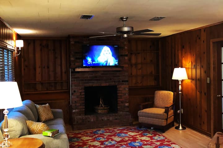 Executive House At Letita Ave - Douglas, GA