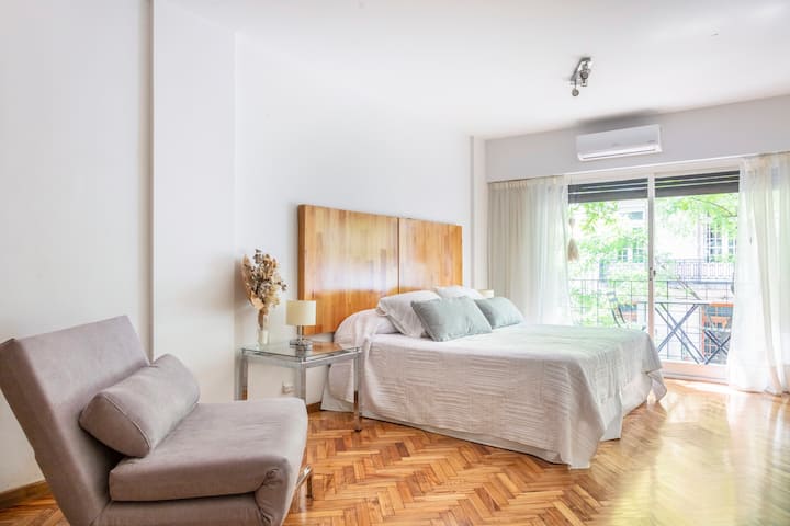 En La Zona Más Bonita, Para Disfrutar Buenos Aires - Buenos Aires