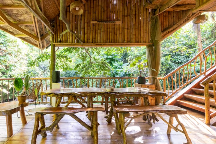 Treehouse De Valentine - Treehouses for Rent in Balamban, Central ...
