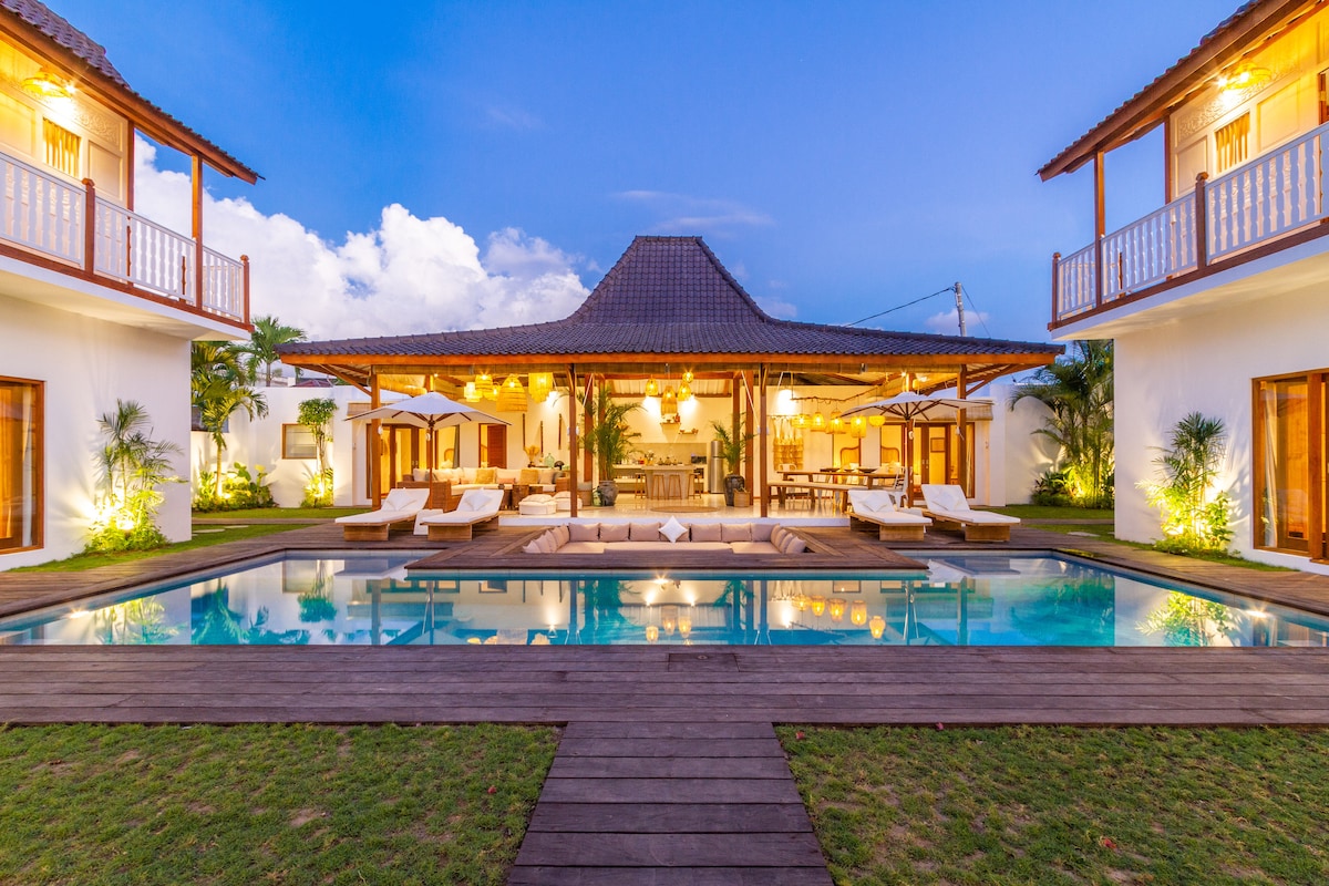Pantai Batu Belig Villa Vacation Rentals - Kerobokan Kelod, Kecamatan ...