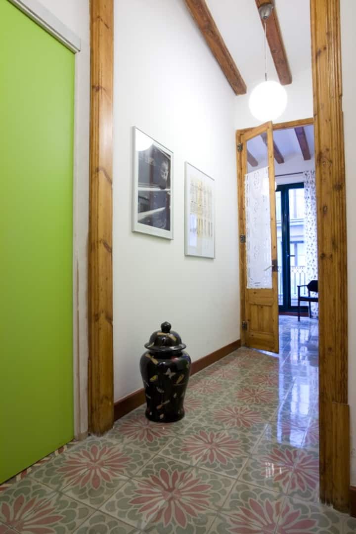 Modernist Apartment In The Center Minim 32 Nights - Barcelona