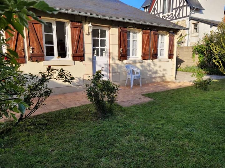 Charming Home 4 Kms From Deauville - Villers-sur-Mer