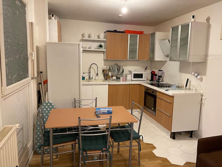 Chambre Proche De Orly Et Du Rer C Pour Paris - Massy