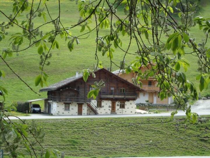 Appartement Dans Chalet Areches Beaufort - Beaufort