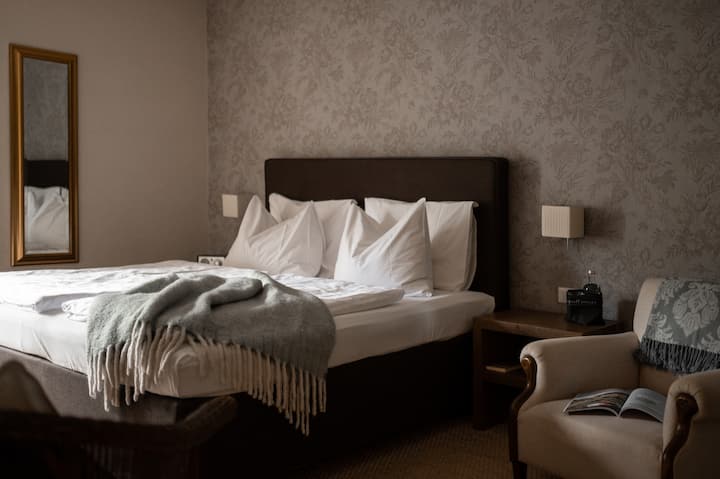 Chalet Hotel At Tirolo Near Merano - Lana