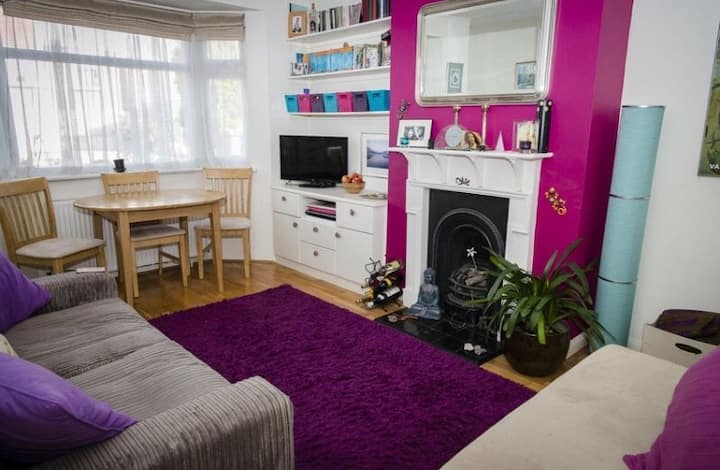 Cosy Nook & A Ground Floor Look - Cockfosters