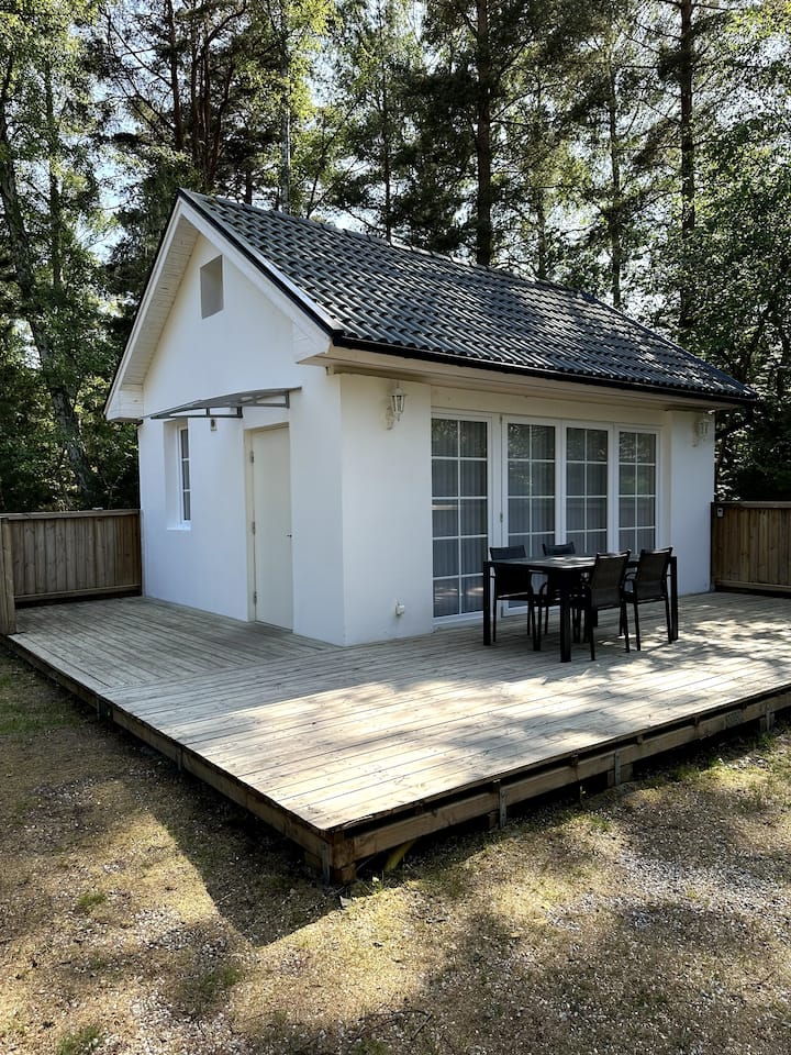 Fräsch Stuga I Ljunghusen - Höllviken