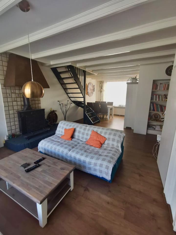 Single Room In Nice House. (1) - Velden