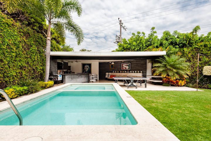Herce´s House "La Mejor Barra Y Terraza De Cuerna¨ - Cuernavaca