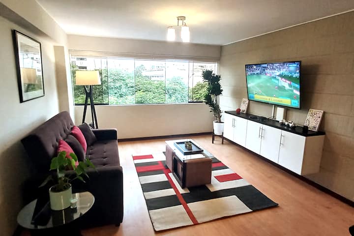 Miraflores Great Location 4 Bdr/3 Bath/spacious - Lima