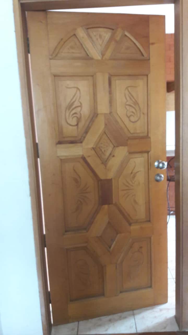 Spacious & Cozy Apartment W/ 2 Br + Mountain View - Caracas