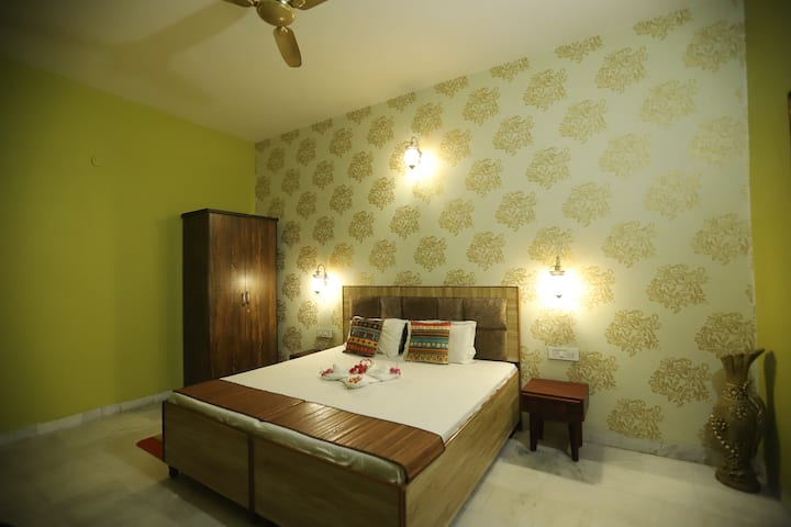 Karta Purkh-ayurvedic Suite Room - Amritsar
