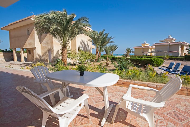 Sea View And Beach 03 Bed Rooms Villa - Hurghada