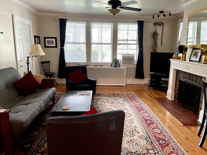 Charming, Impeccable 1b Condo - Newport, RI