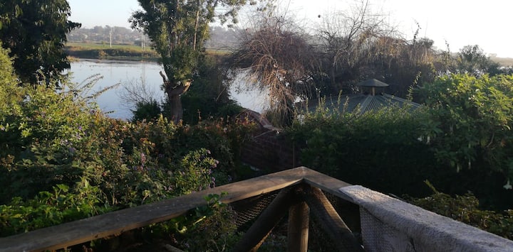 Maipo River House - Santo Domingo, Chile