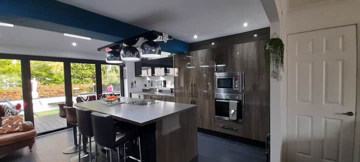 Entire Home. Close To Manchester City Centre. - Manchester