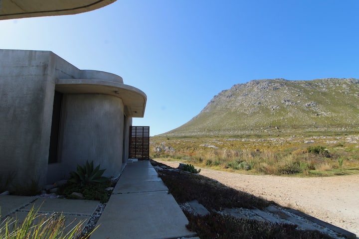 Pringle Bay, Beach Retreat - Cottage 2 - Pringle Bay