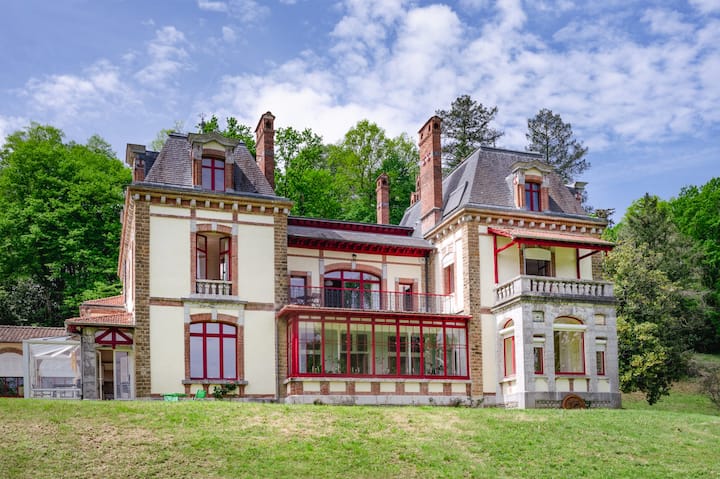 Domaine De La Tisnère - Pau
