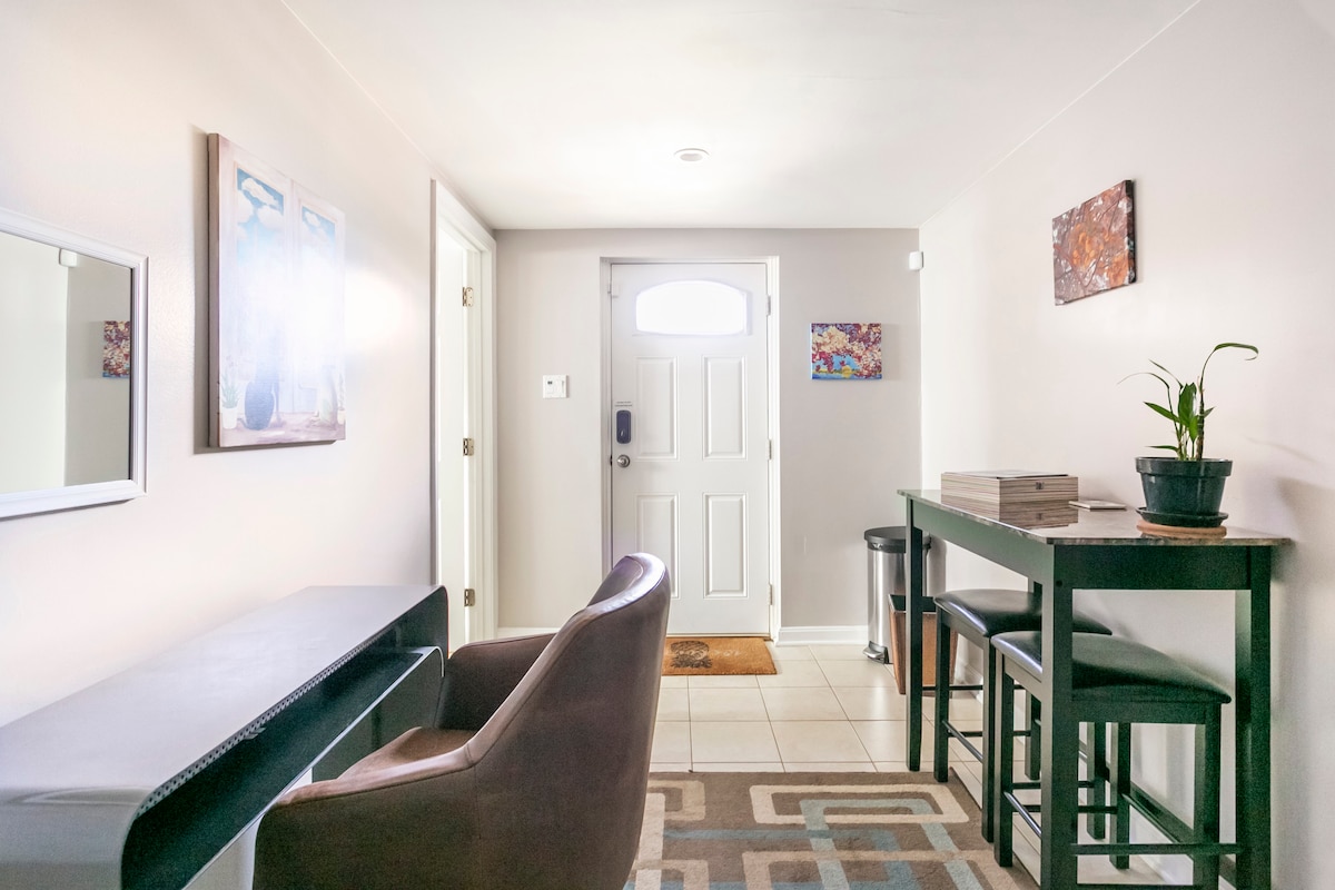 Alexandria Vacation Rentals | Airbnb