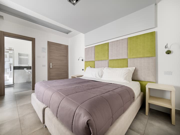 Orange Suites - Green Room - De Vivo Realty - Sorrento