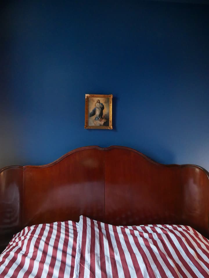Liebevolle Design Wohnung Mit Balkon - Munich