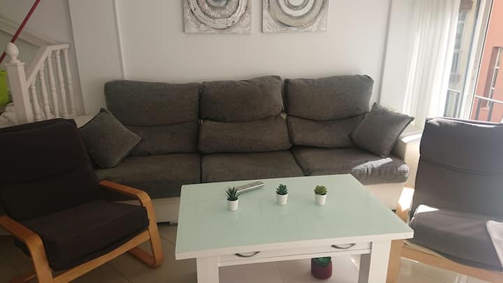 Tu Hogar En La Tacita De Plata, Siéntete En Casa. - Cádiz