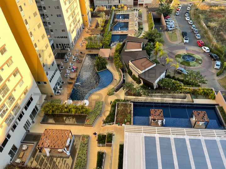 Resort Luxo Centro De Caldas Com Descontos Parques - Caldas Novas