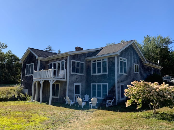 Cape Jellison Retreat - Sandy Point Beach, ME