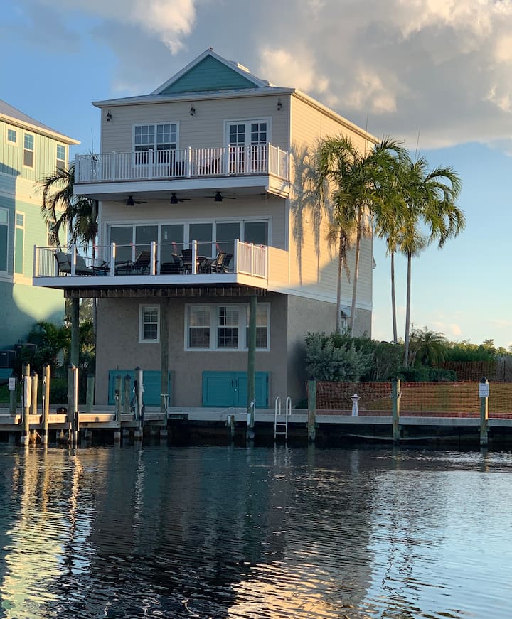 3 Story Amazing Model Home- On Water With Dock - Cape Coral, FL