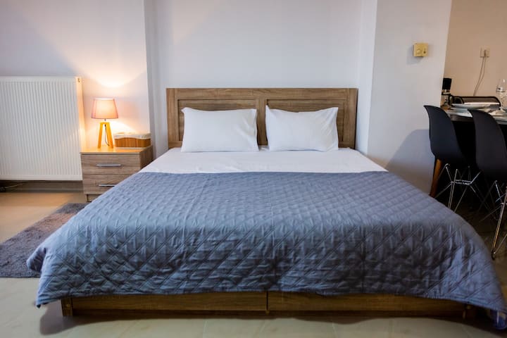 Orestiada Center Deluxe Beauty Studio Apartment A1 - Орестиада
