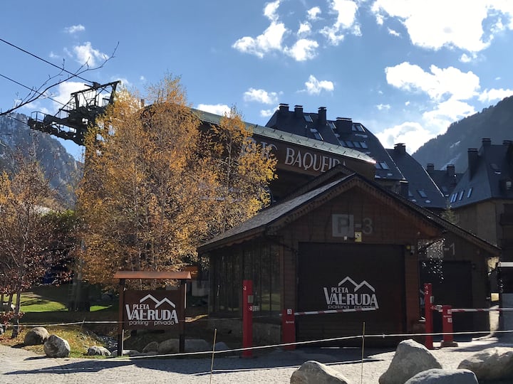 Con Garaje&guardaski En Baqueira Val De Ruda - Viella