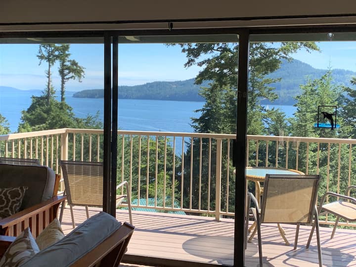 Rosario Condo W/views, King Bedroom - Orcas Island, WA