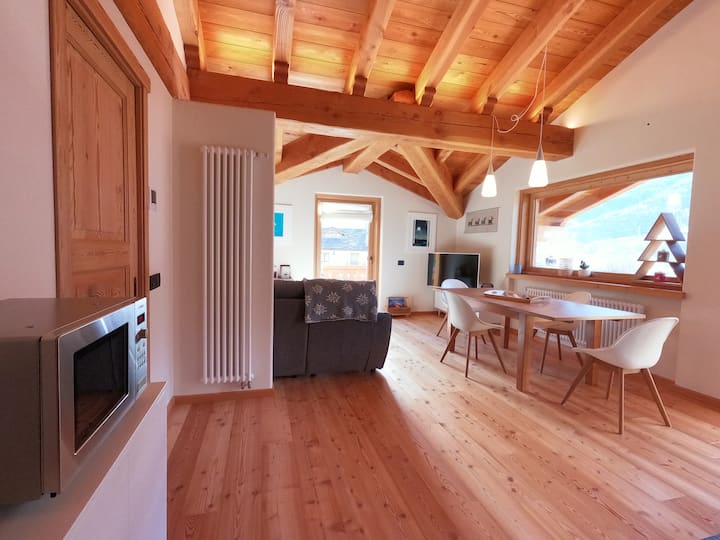 Mountain Home: A Due Passi Da Courmayeur - Courmayeur