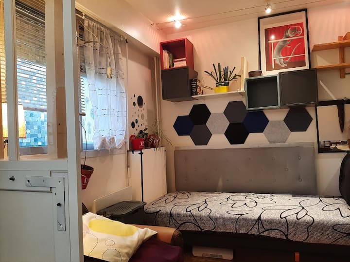 2 Pers
L'haÿ Les Roses-chevilly
 Paris Métro 14 - Chevilly-Larue